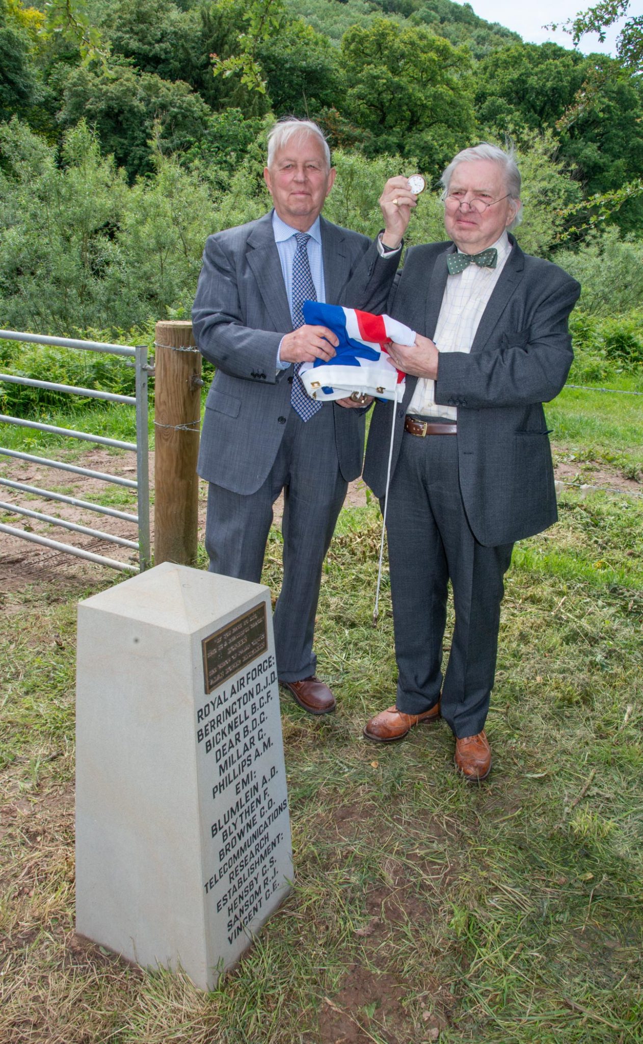 Memorial unveiled for pioneering British engineer Alan Dower Blumlein ...