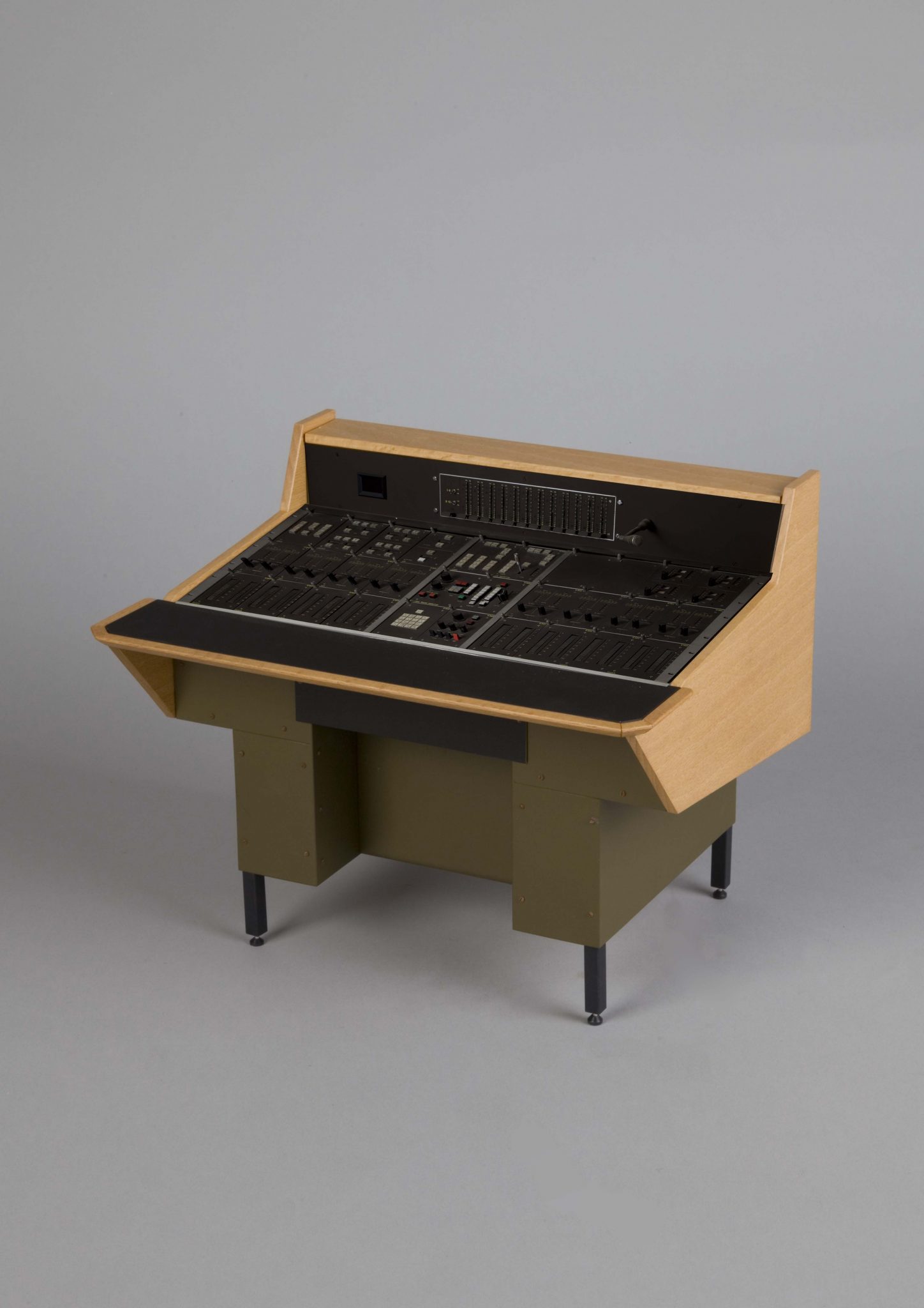 Celebrating The Gramophone Company Factory in Hayes - EMI Archive Trust